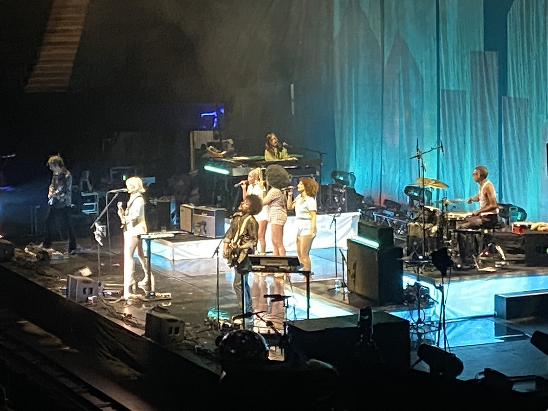 06 D017 BA 36 D4 419 A B2 B8 7 D49 B36766 C1 — Postimages