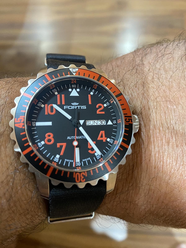 130 CFD9 F 4805 44 C1 80 B3 BA7 B810 AAEF2 — Postimages