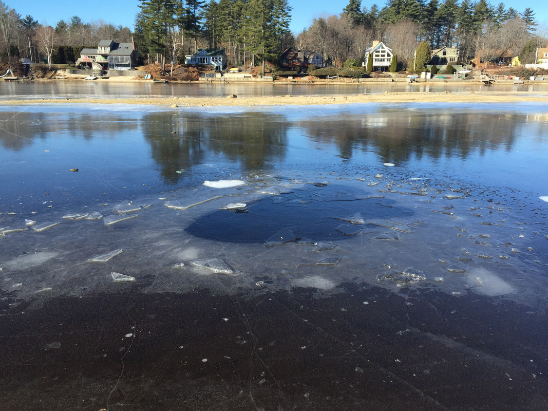 1841646 C 77 A6 4 E5 A A2 F5 7 D96 FF67 AA5 E — Postimages