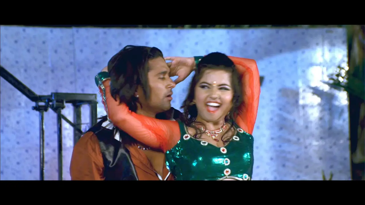 f 225 — Postimages