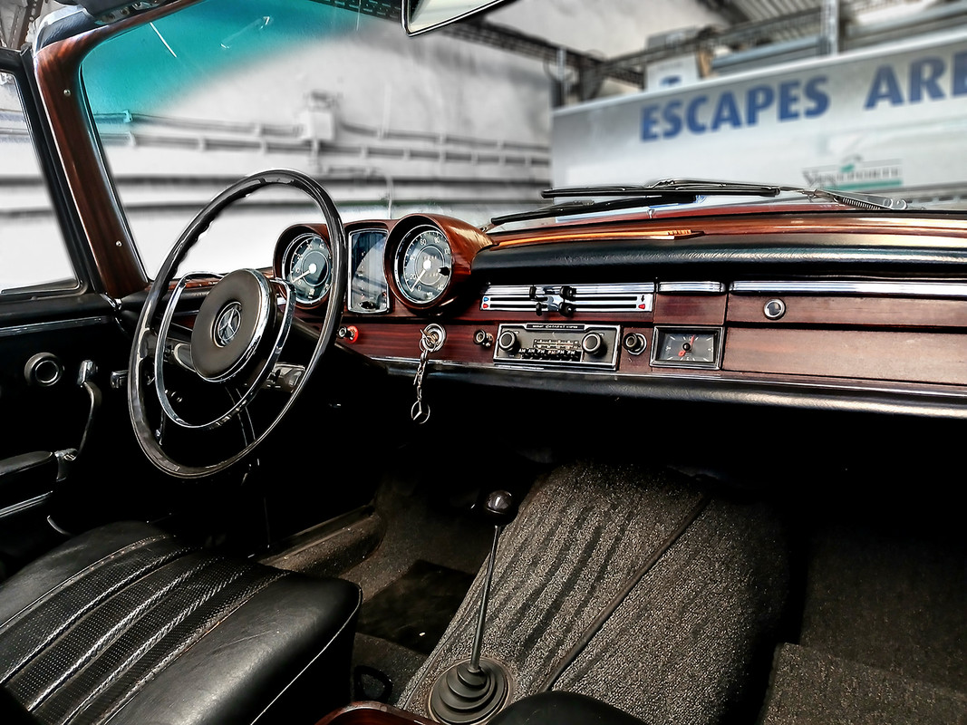 MERC W112 250 SE EA2409 8 K — Postimages