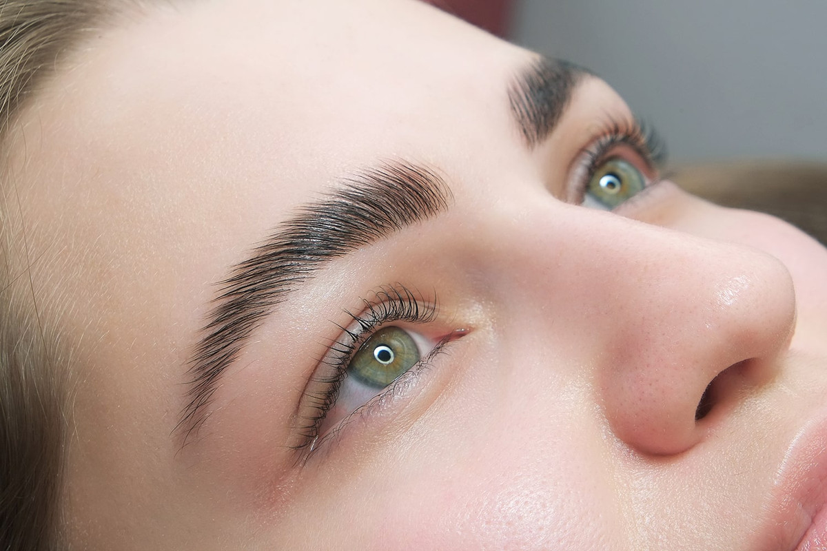 Laminado de cejas la mejor alternativa de belleza - Imperio Noticias