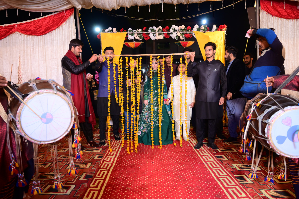 NAW 1017 — Postimages