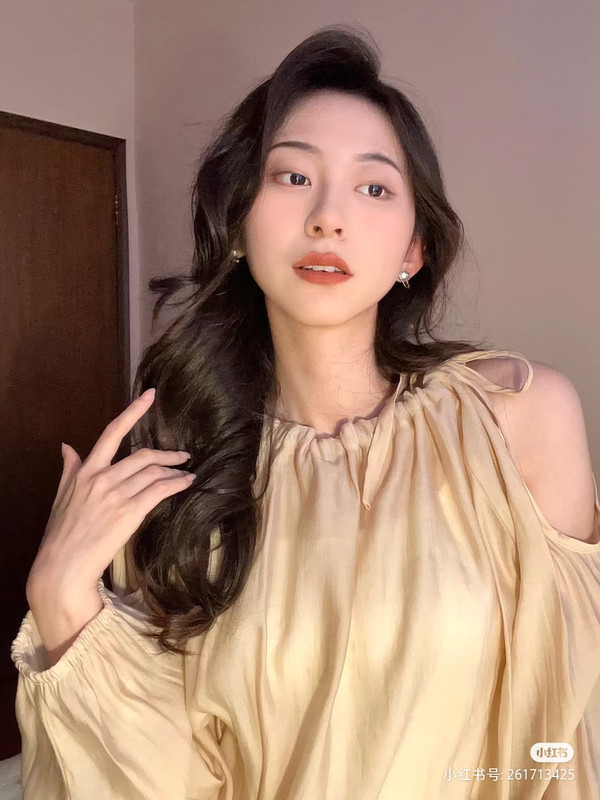 Camera XHS 16867360187211000g0082l7pbdeoim00049vtcc1v6527sbfca3g — Postimages