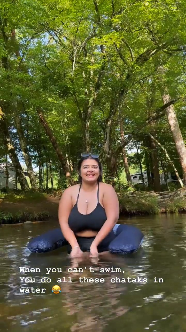 chubby desi girl huge tits in black strip shirt mp4 snapshot 00 04 455 — Postimages