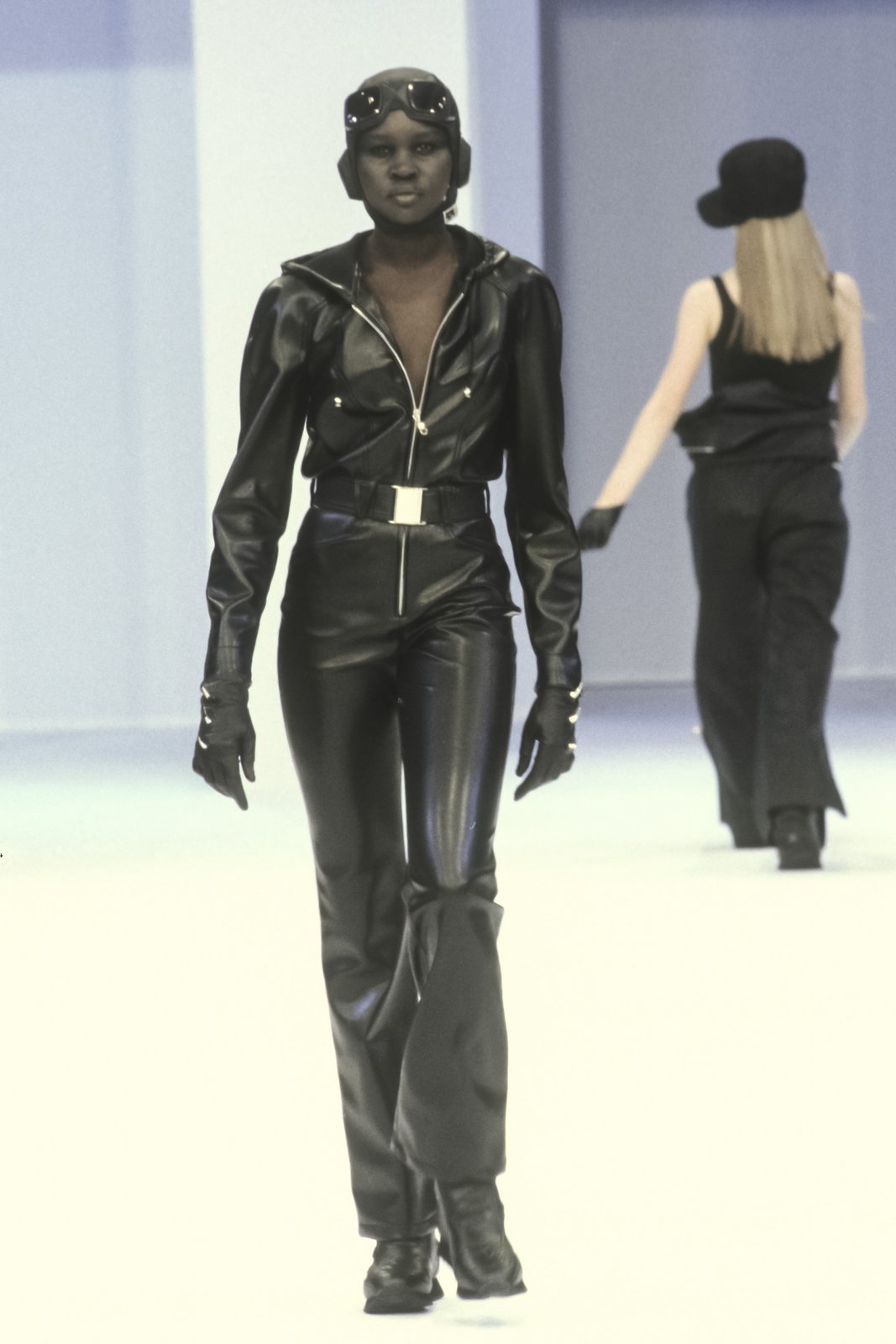 Fashion Classic: Thierry MUGLER Fall/Winter 1998 | Lipstick Alley