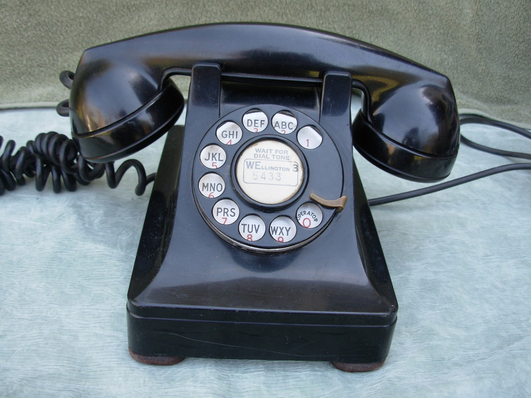 HOME PHONE 1950's — Postimages