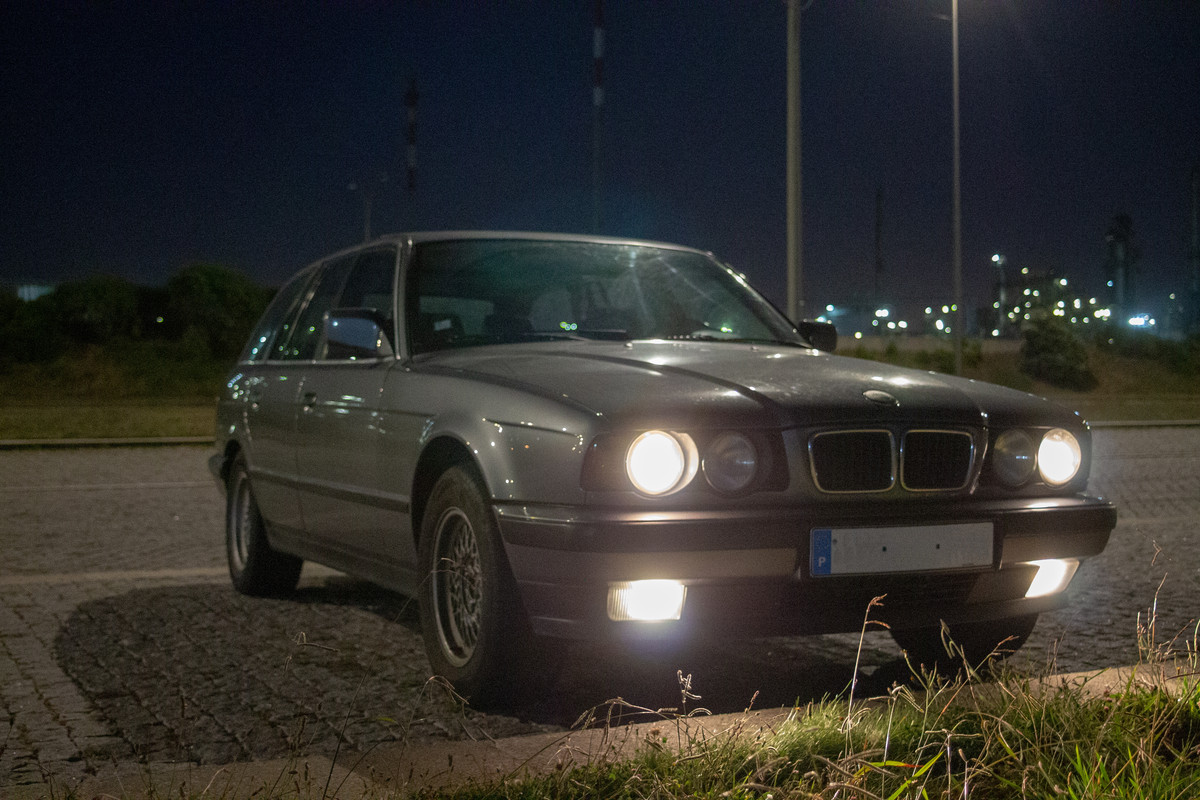 Pink's E34 525i Touring