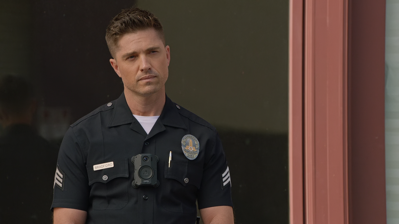 The Rookie S04 E18 Backstabbers 1080p 10bit AMZN WEB DL DDP5 1 HEVC ...