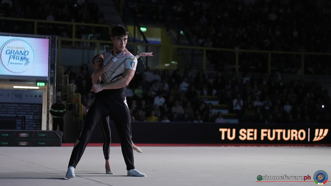 pair1 — Postimages