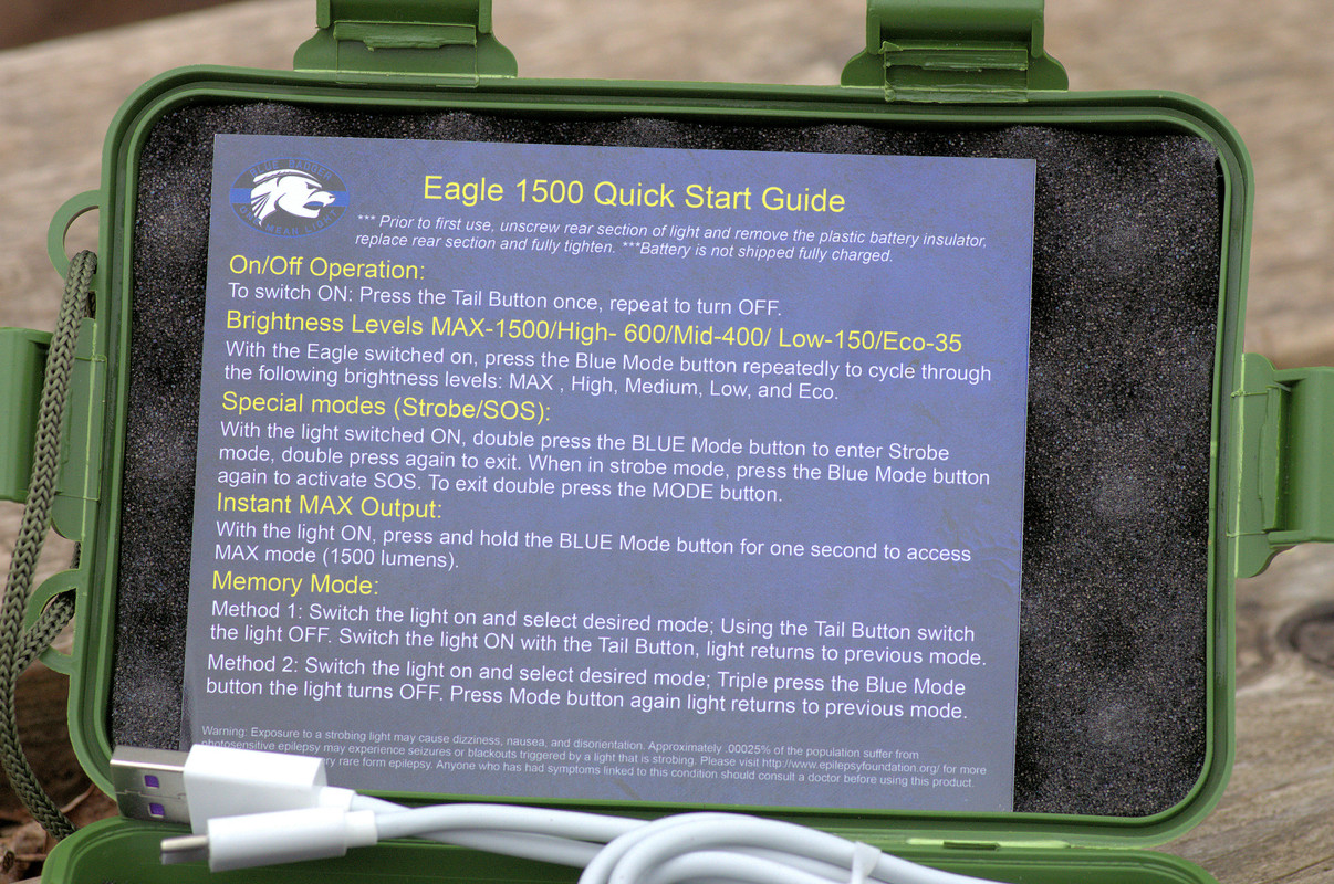 (Review) Blue Badger Lights - Eagle 1500 - 18650 Flashlights ...