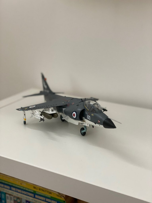 harrier b — Postimages