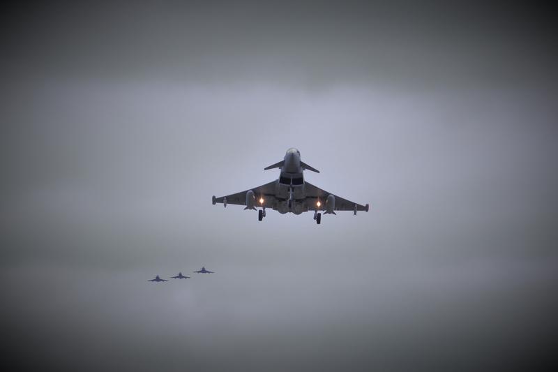 Typhoon Trainer- 1:48 Eurofighter T3 - Ready for Inspection - Aircraft ...