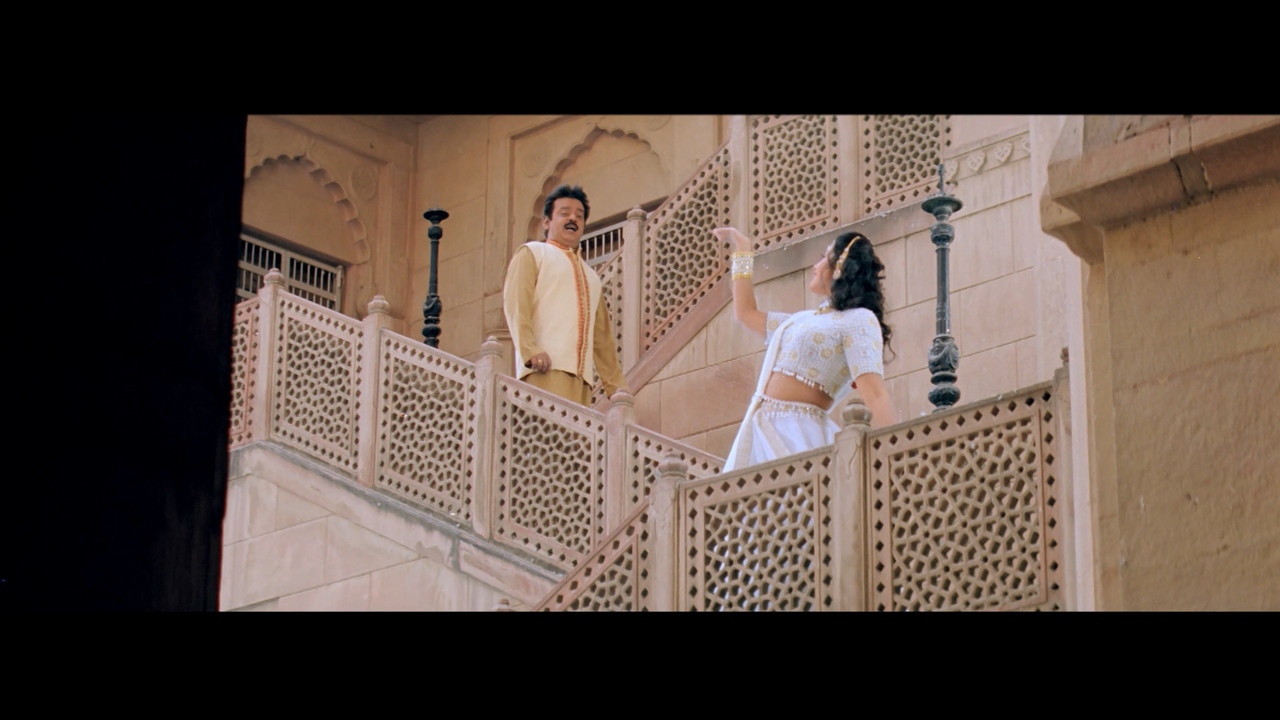 V2 (1) — Postimages