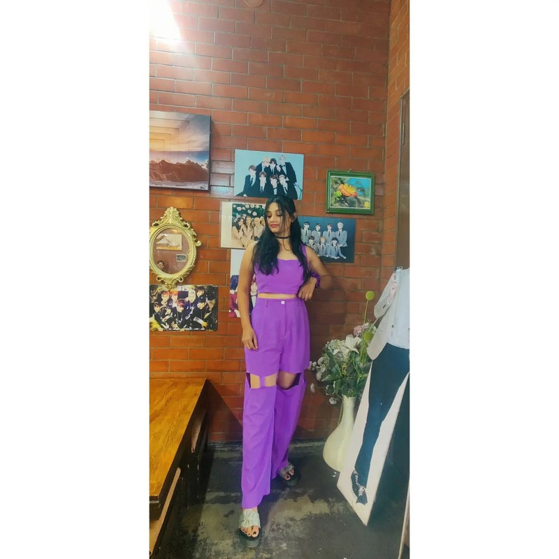 126 1 — Postimages