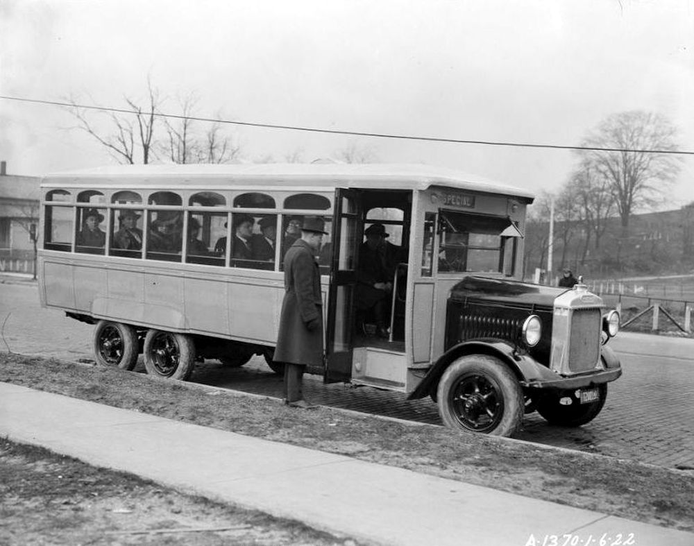 Goodyear '20c Six Wheel Bus Jan '21 — Postimages