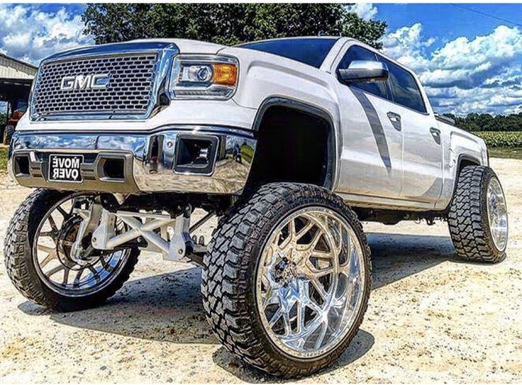 Ever seen a squatted pickup? - 24hourcampfire