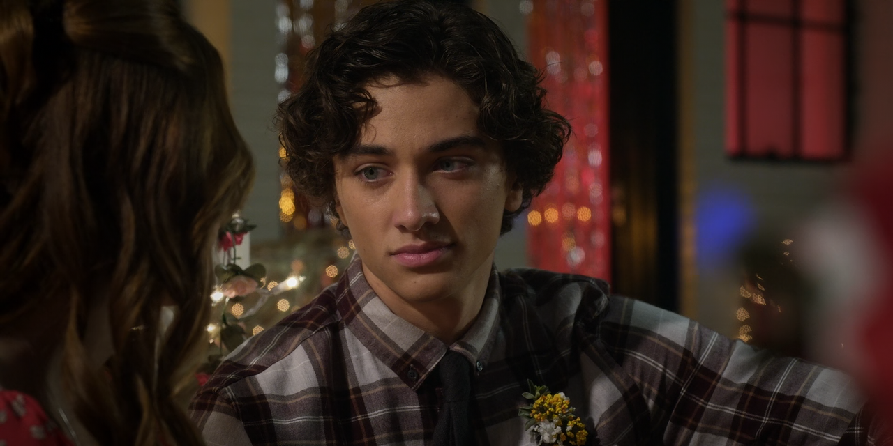 Walker S01 E08 Fine Is a Four Letter Word 1080p 10bit AMZN WEB DL DDP5 ...