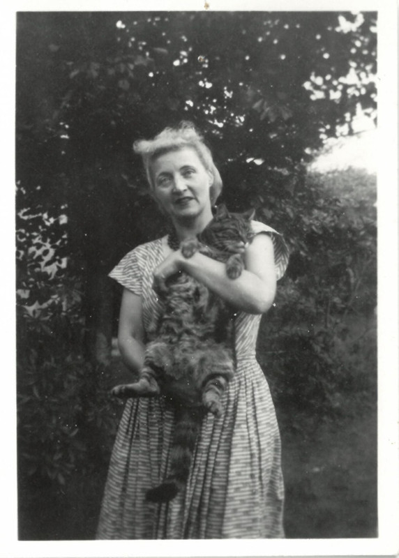 eileen mayo in her garden stroods fletching 1946 courtesy of the ...