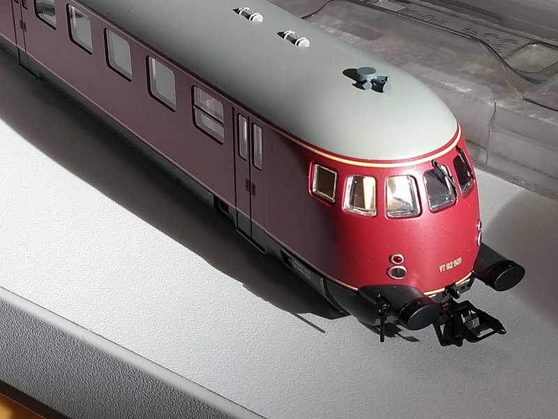 RE: Märklin 39692 / Trix 25692 Dieseltriebwagen Baureihe VT 92.5 ...