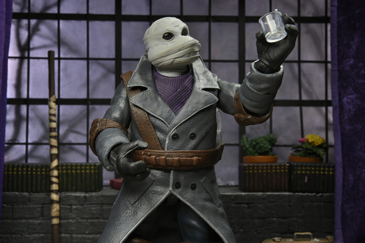 Teenage Mutant Ninja Turtles x Universal Monsters – Donatello ...