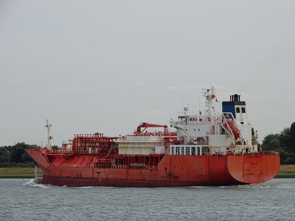 Spotten in De Hoek. - Pagina 635 - SCHEEPVAART FORUM