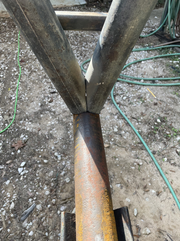 Skinning rack - 24hourcampfire