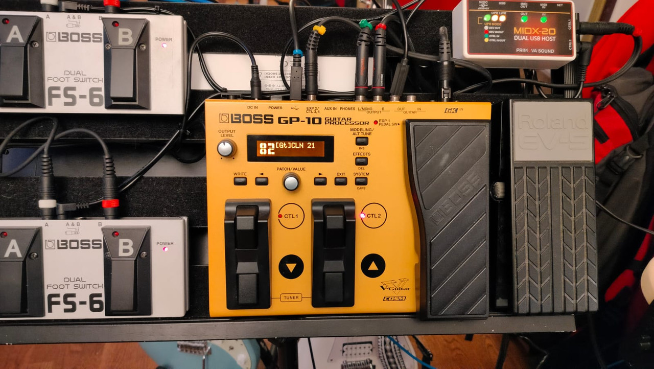 My GP-10 setup (with MIDX-20)