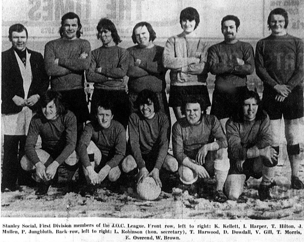 025 220273 Stan Social 4508 — Postimages