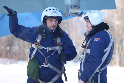 Modern Russian Pilot Uniform Colours - Aircraft Modern - Britmodeller.com