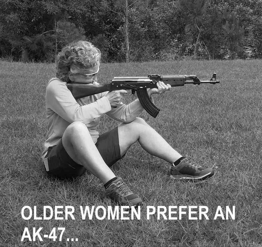 Old women rock bw Copy — Postimages