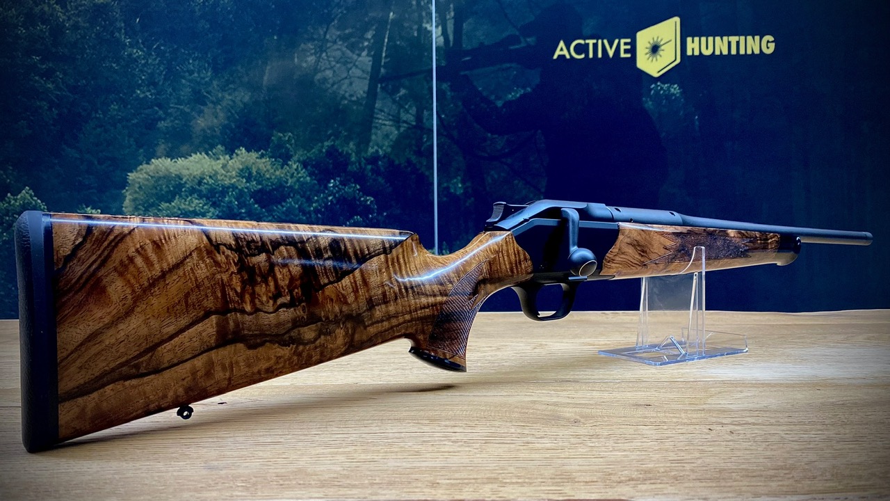 Blaser R8 Holzklasse 8 / Superfinish / R8 Logo Schwarz / Stahlkugel ...