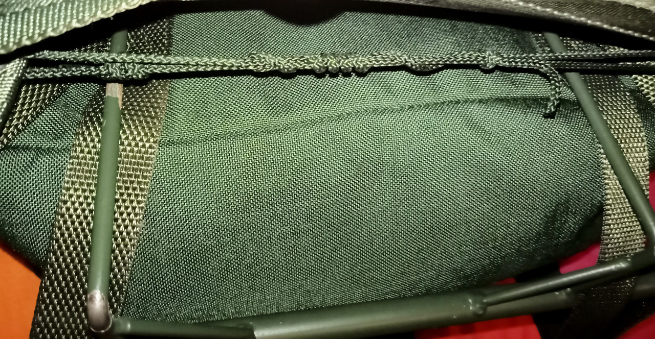 What is this knot? Holding straps on my backpack. : r/knots