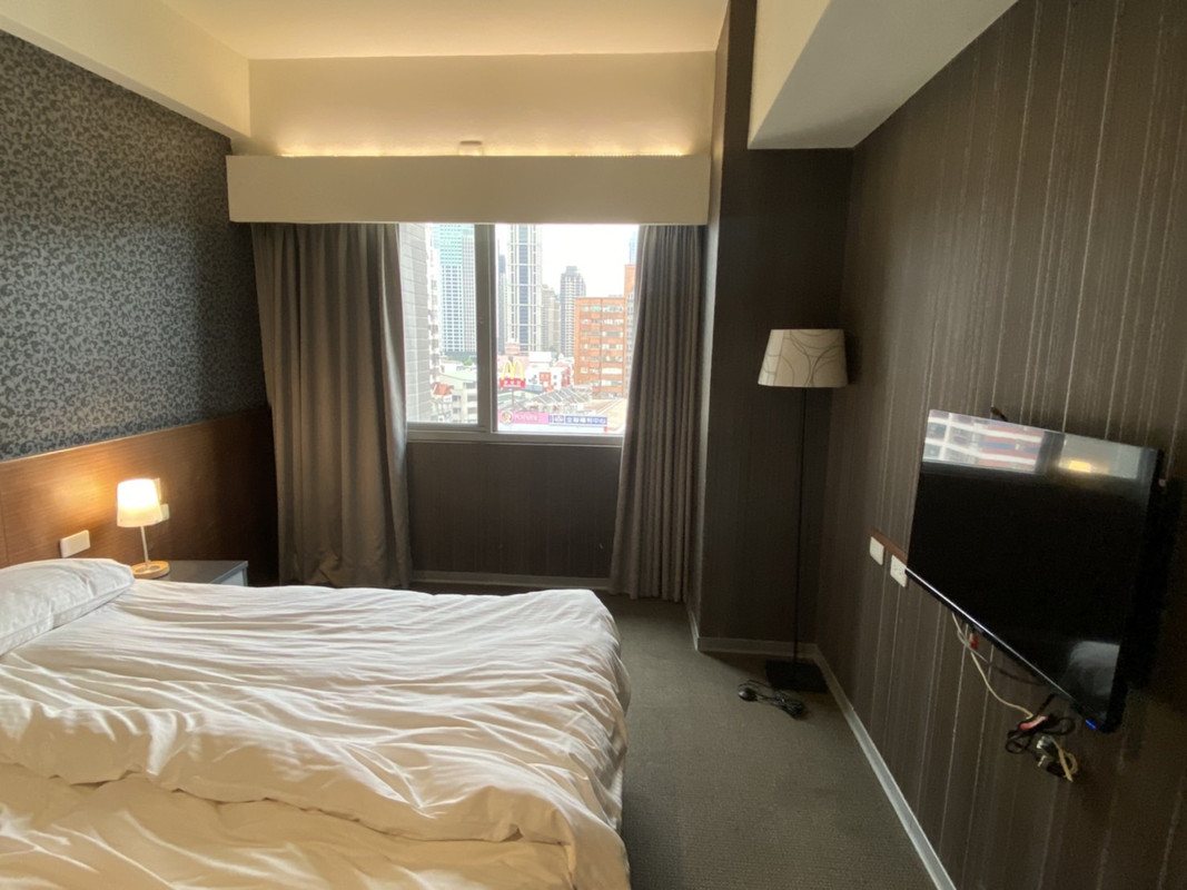 S 55074868 — Postimages