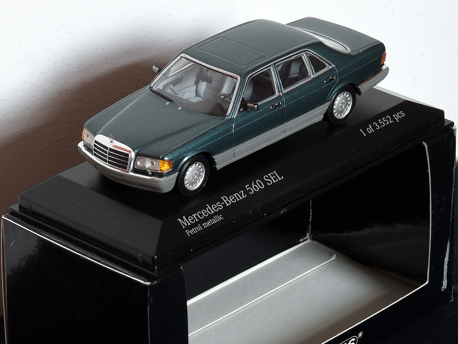 Mercedes Benz 560 SEL ( W126) dark green metallic ( Minichamps) 01 ...