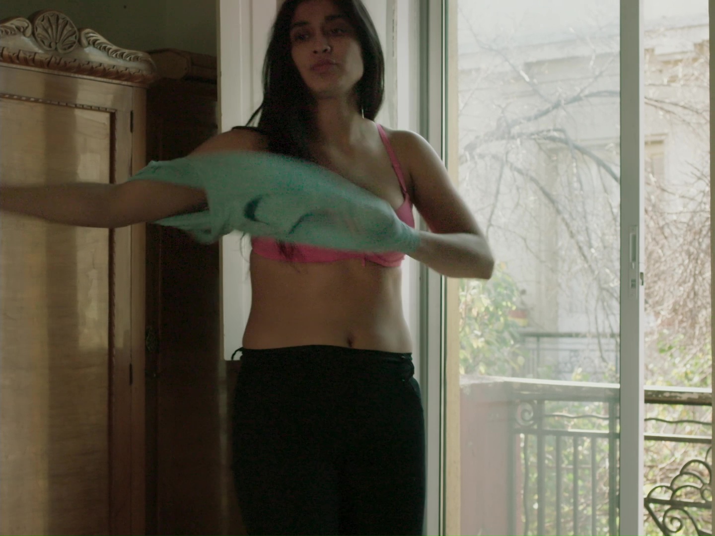 vlcsnap 2024 04 15 01h15m21s321 — Postimages