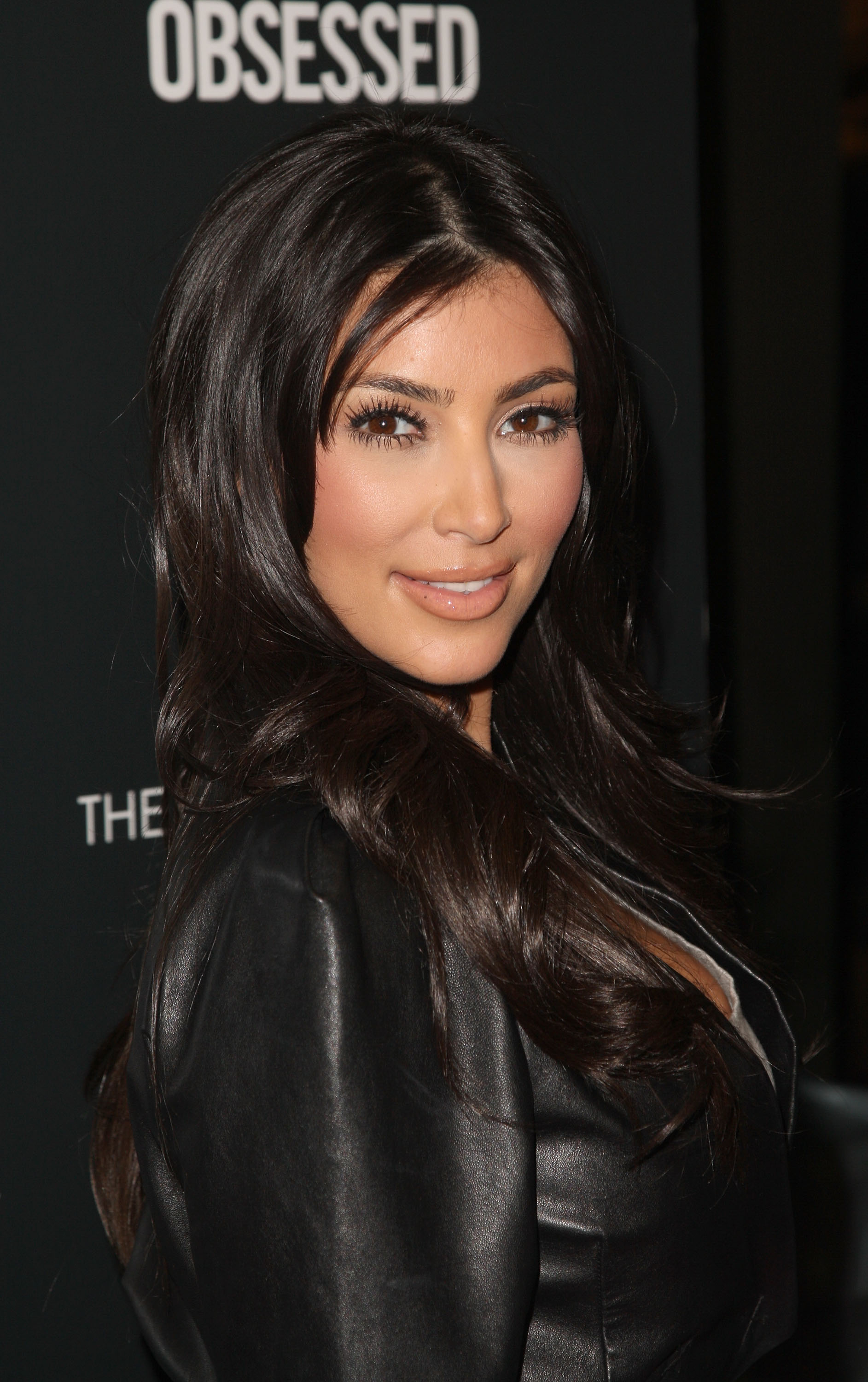 49747 0182 Kim Kardashian06 122 42lo — Postimages