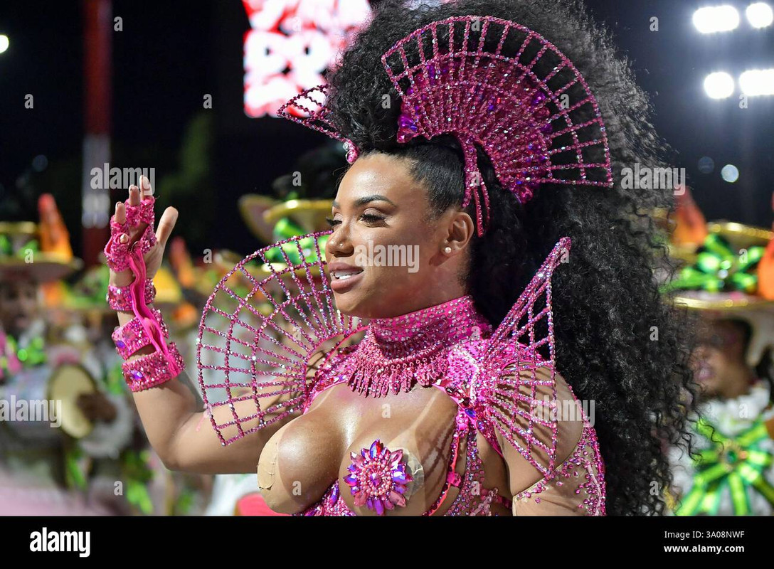 rj rio de janeiro 03022025 carnival rio 2025 samba school parade special group evelyn bastos ...
