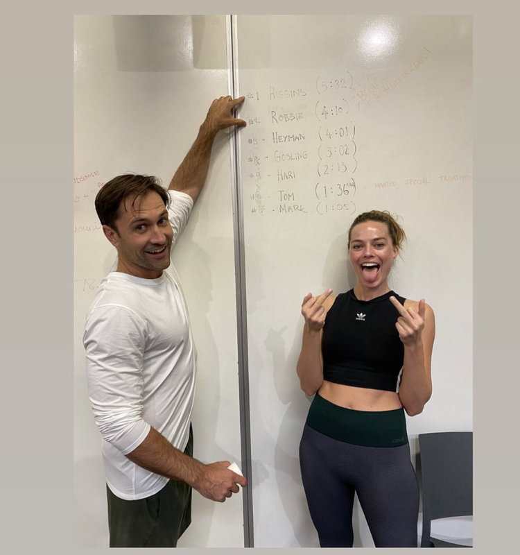 Could you defeat Margot Robbie in a plank contest? - LetsRun.com