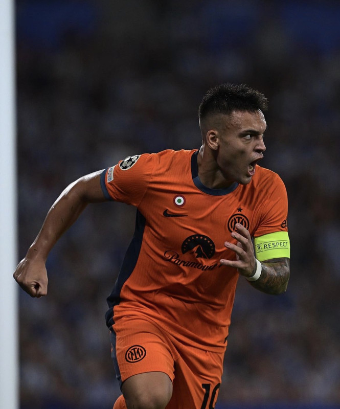 F6f1 Btb Xo AAmo Sb — Postimages