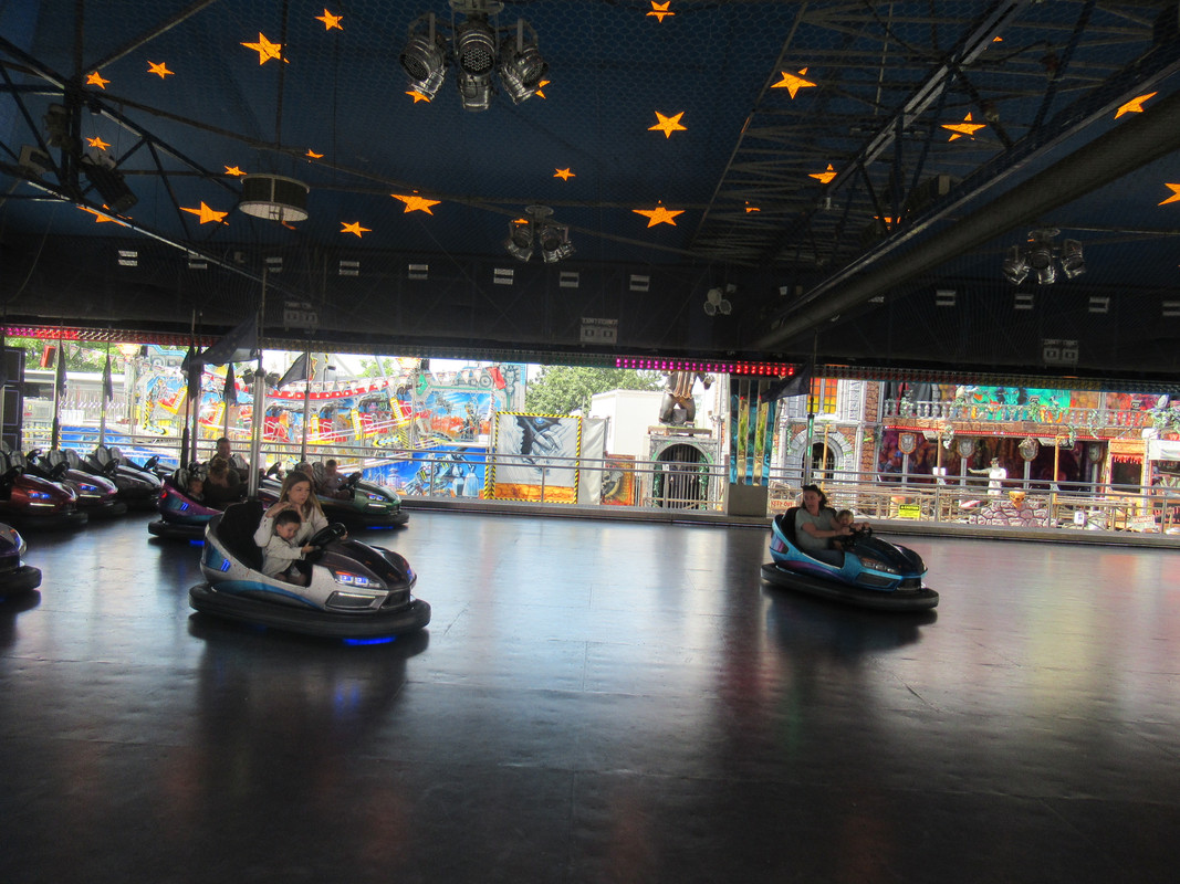 Spielzeit - Wiesbaden-Hainerberg Deutsch-Amerikanisches ...