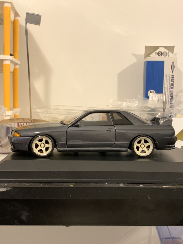 Autoart Skyline GT-R R32 'Reina' | DiecastXchange Forum