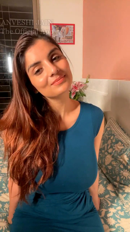 Anveshi Jain Live mp4 0004 — Postimages