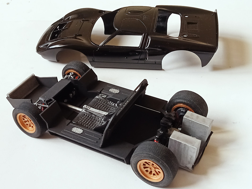 20 Chassis R — Postimages