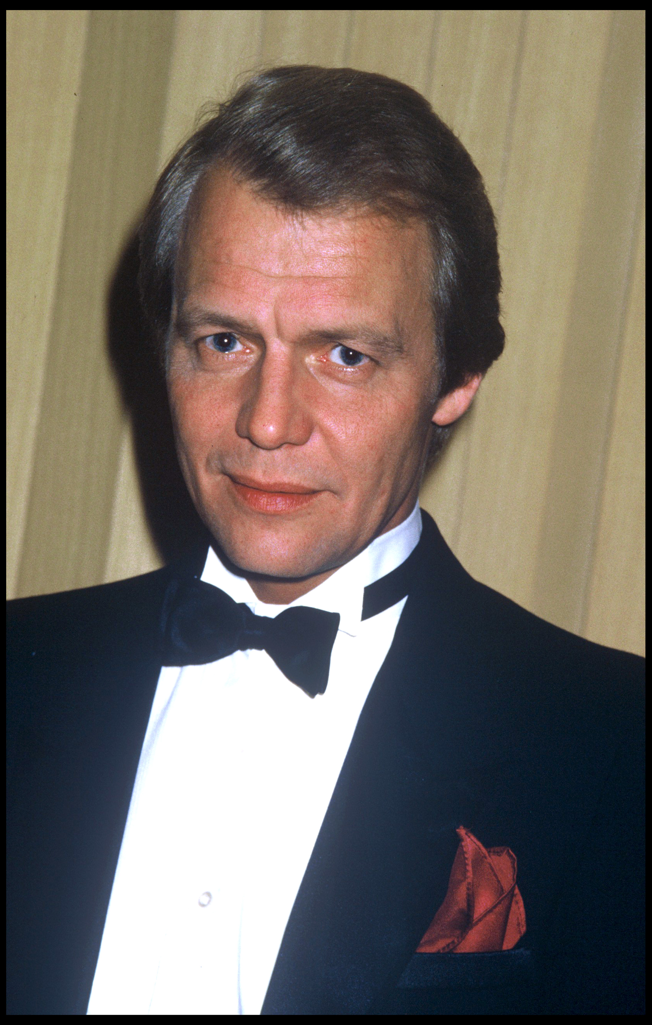 000 (3) — Postimages