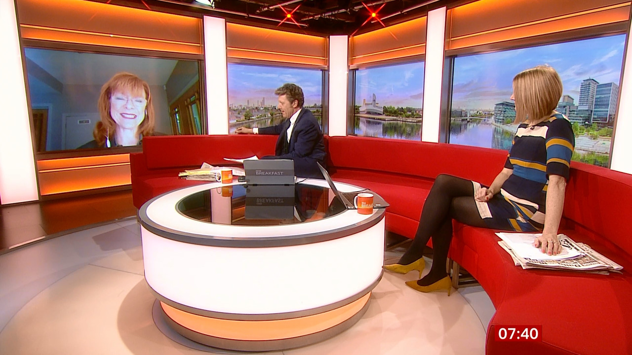 Breakfast BBC ONE HD 2020 11 28 ts snapshot 01 45 55 [2020 11 28 09 44 ...