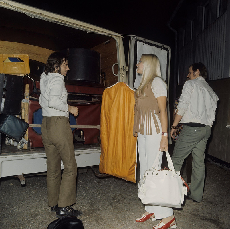 1970 On tour (3) — Postimages