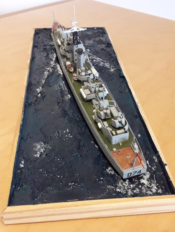 Frog Battle Class Destroyer: HMS Hogue D74 - Ready for Inspection ...