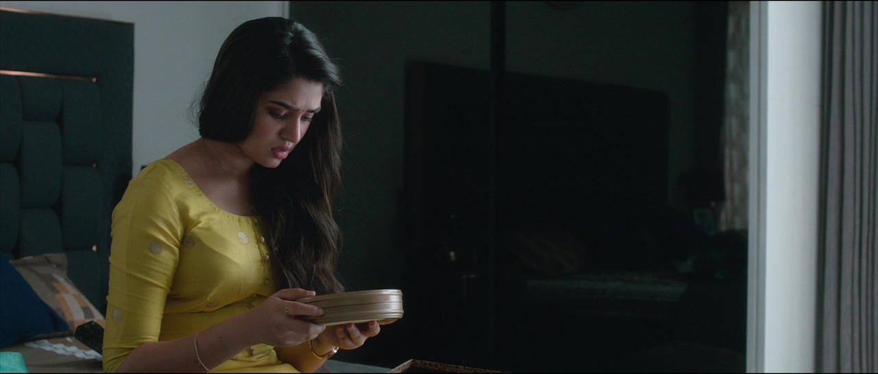 K (12) — Postimages