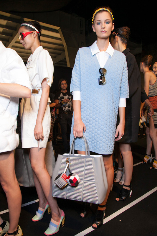Fendi Spring 2013 Backstage 4 BEe Mx M Gu6x — Postimages